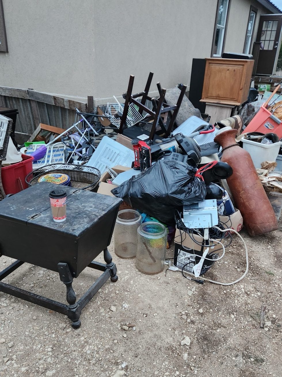 dumper rentals | Hill Country Junk